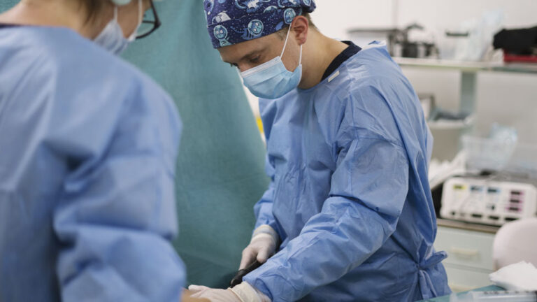 Odsysanie tłuszczu z brzucha. Poznaj efekty liposukcji ultradźwiękowej ...